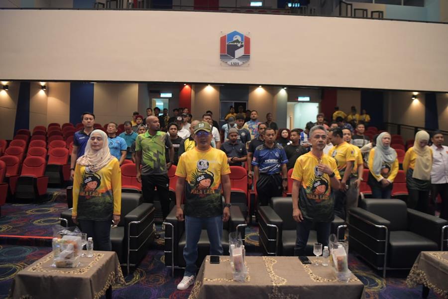 MAJLIS PERASMIAN, CABUT UNDI & PENGENALAN PASUKAN SEMPENA KEJOHANAN ... MAJLIS PERASMIAN, CABUT UNDI & PENGENALAN PASUKAN SEMPENA KEJOHANAN ...